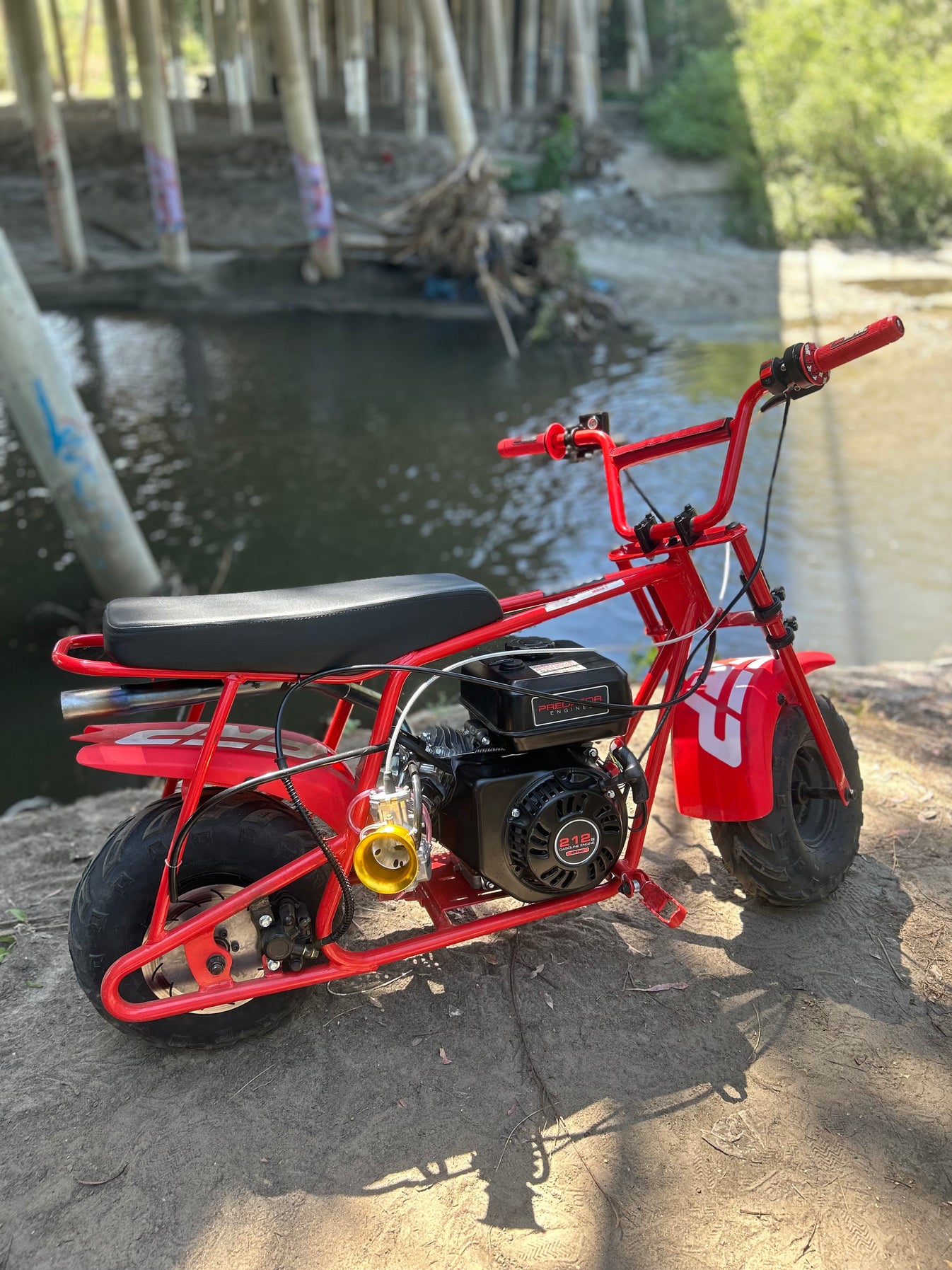 212cc FRP MOTO MINIBIKE (60mph) – Mini Bike Garage